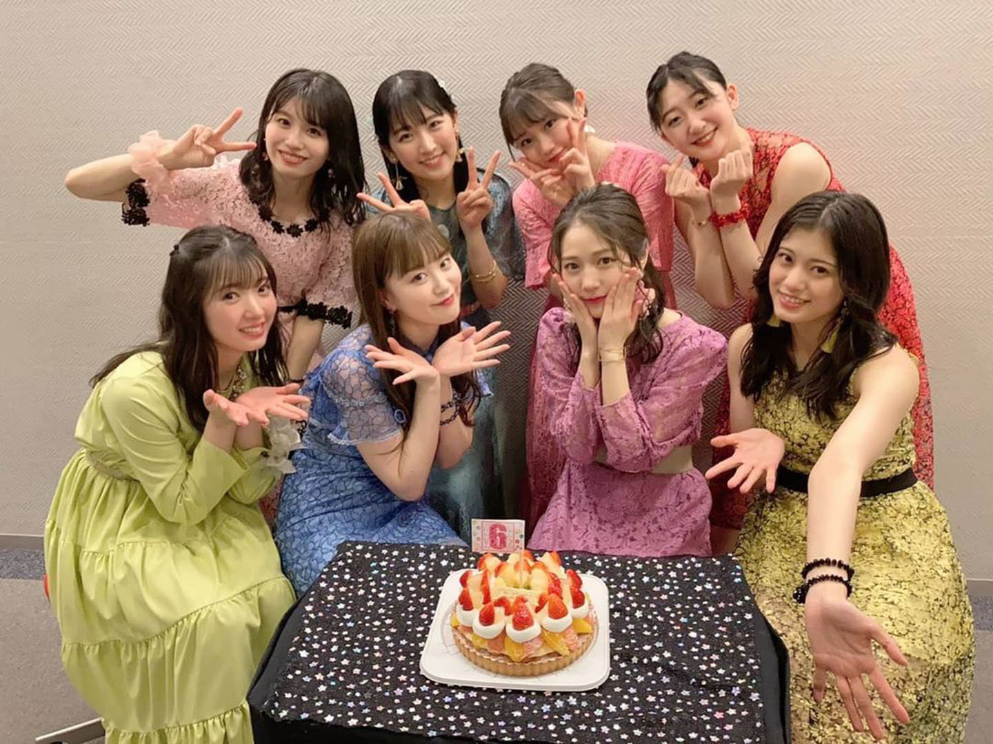 Picture Board - Hello!Online