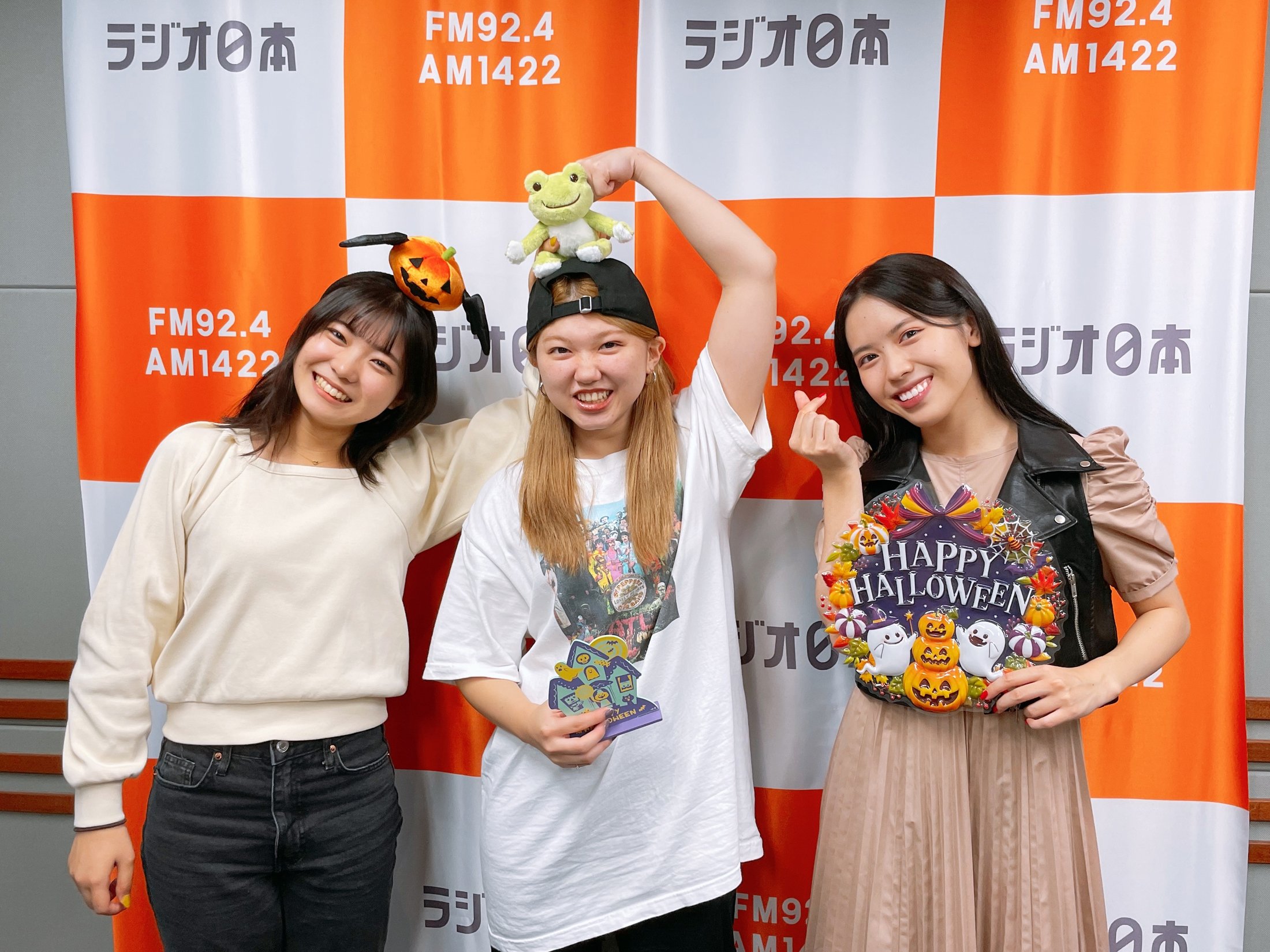 Kawana Rin, Takeuchi Akari, Tamenaga Shion - Picture Board - Hello!Online