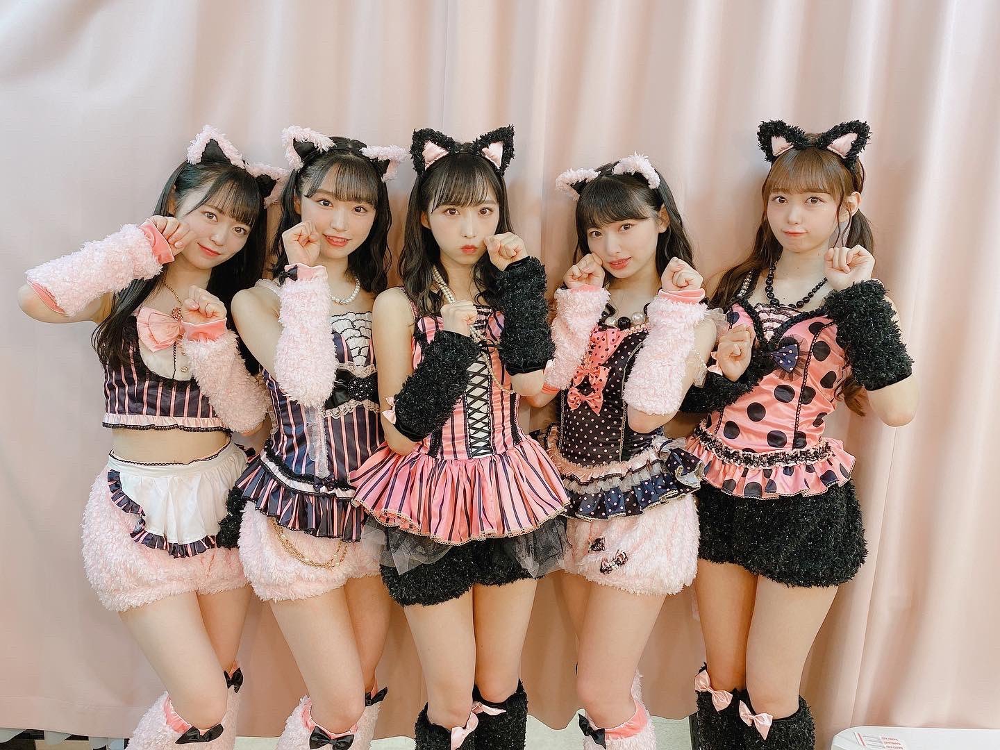 Picture Board - Hello!Online