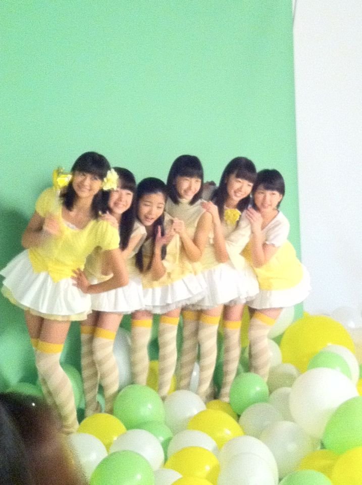 Wada Ayaka, Takeuchi Akari, Katsuta Rina, Nakanishi Kana, Tamura Meimi ...